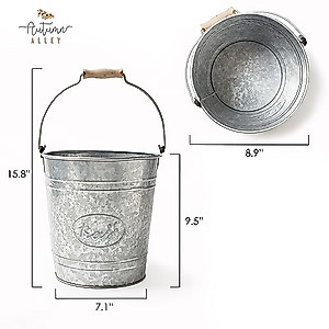 Autumn Alley Farmhouse Bathroom Trash Can - Rustic Galvanized Trash Can Bucket with Wooden Handle for Rustic Bathroom, Farmhouse Kitchen, Country Home Décor, 7 Liters, Galvanized Grey