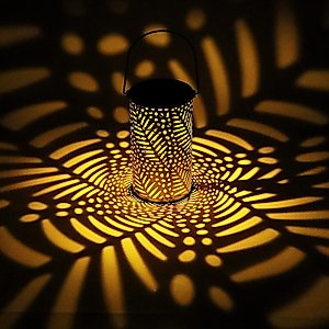 FLJZCZM Solar Lanterns Lights Outdoor Lantern Hanging Garden Metal Retro Light Battery Table Lamp Decorative Yard Camping Waterproof (Golden)
