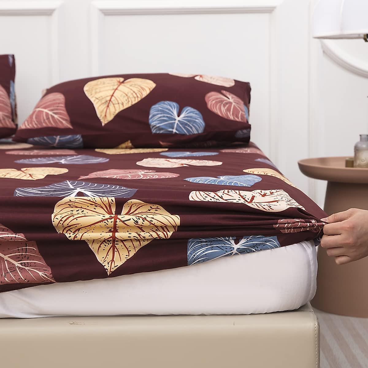 Fully-Encased Waterproof Mattress Cover Protector Twin Mattress Cover Machine Washable Breathable Mattress Cover,Fitted Bed Cover 12" Deep Easy Care (Burgundy,80x200x30cm)