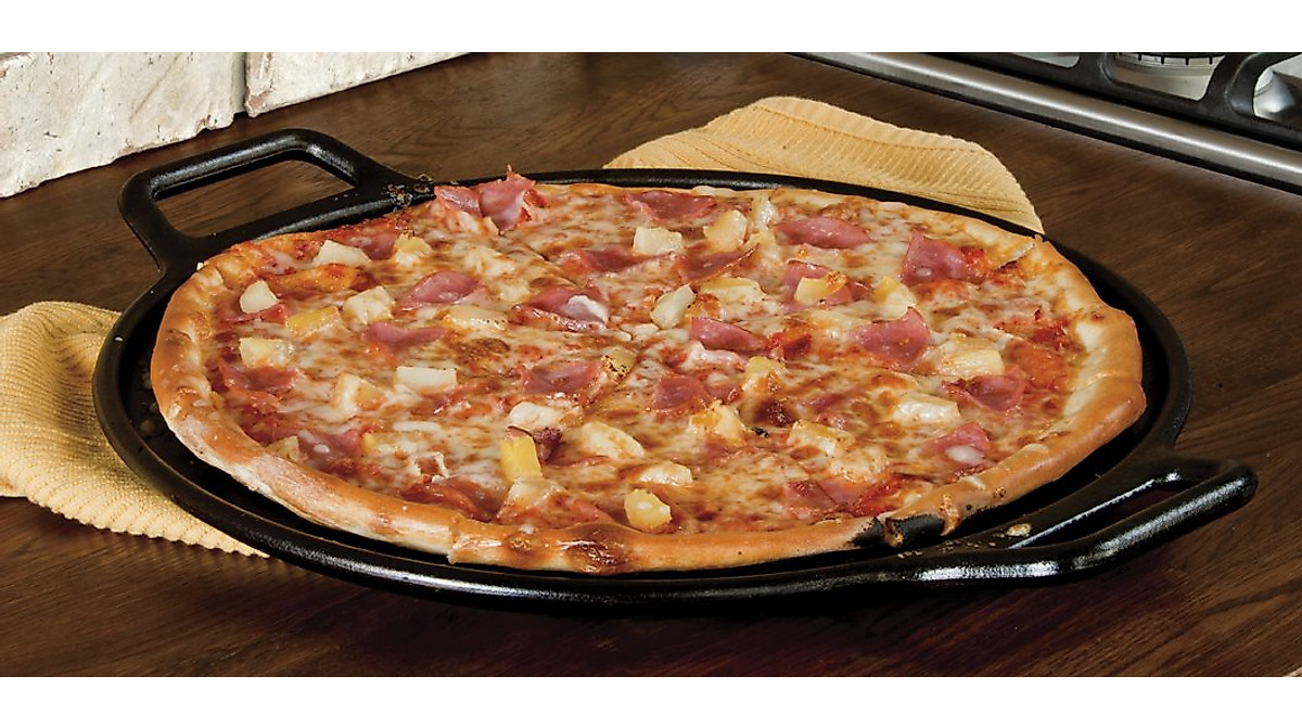 Lodge BOLD 14 Inch Cast Iron Pizza Pan | Durable & Style-Driven Cookware
