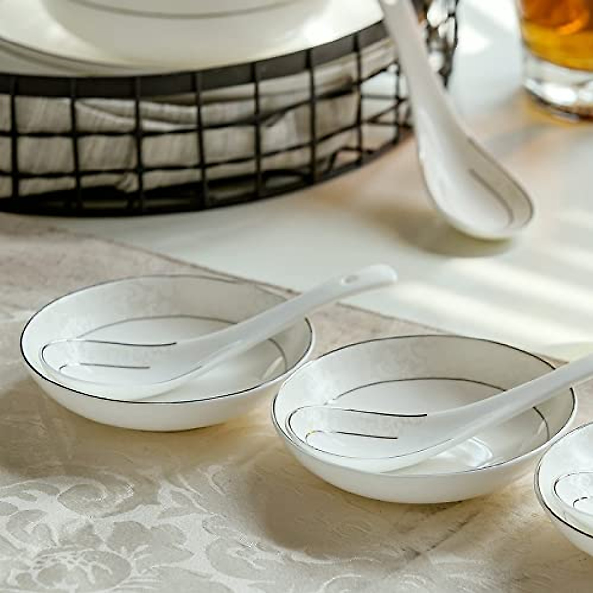 Ceramic cutlery 2pcs/set 4 Inch Plain White Fruit Plate Ceramic Sushi Plate China Tableware Cake Saucer Dinner Plates Home dining plate