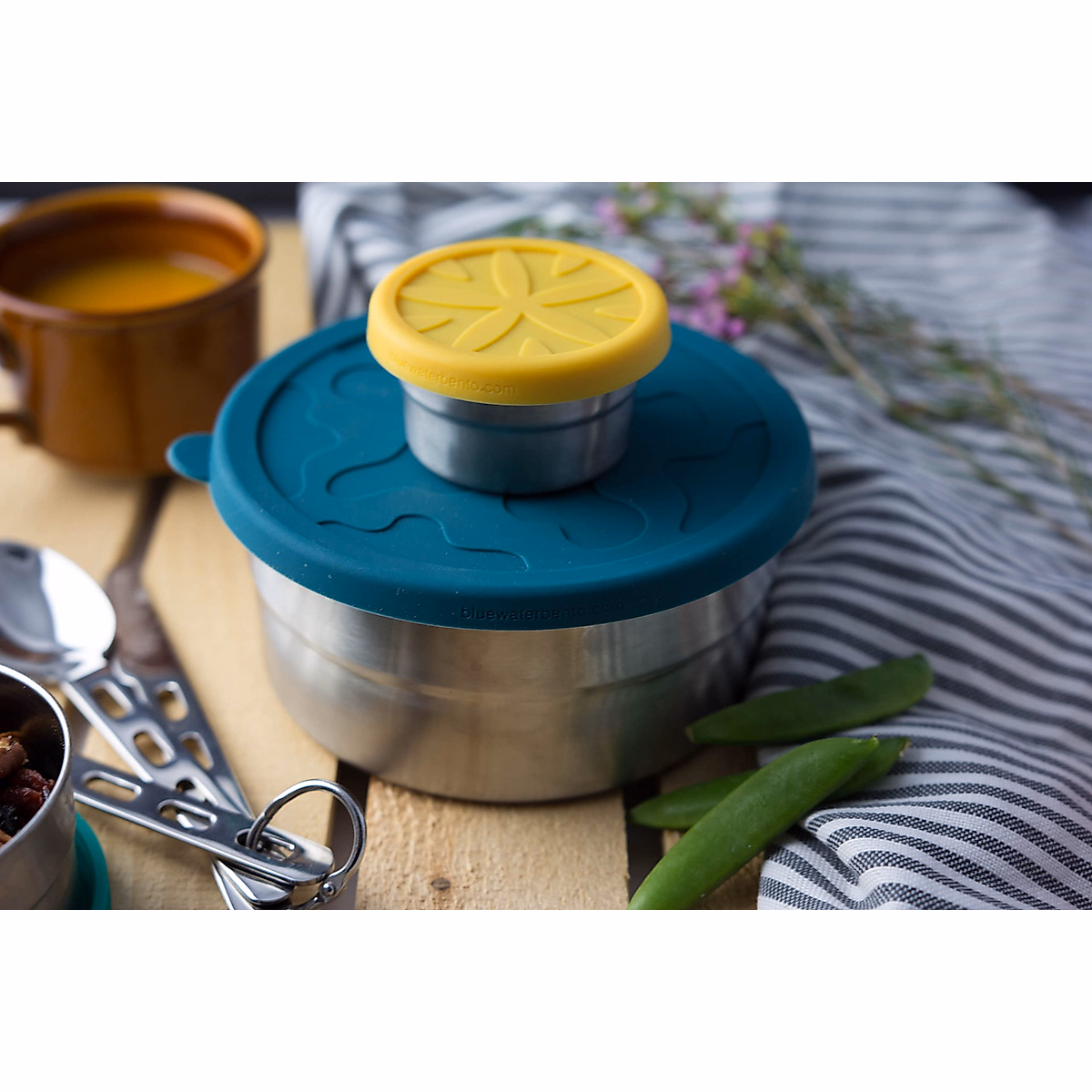 Ecolunchbox Seal Cup Mini | Stainless Steel Leak-Proof Seal Cup | Food Container with Silicone Lid, Holds 3oz (equivalent to 90 ml) | 2.6 inches Round by 1.5 inches Tall (6.6 cm Round x 3.8 cm Tall)