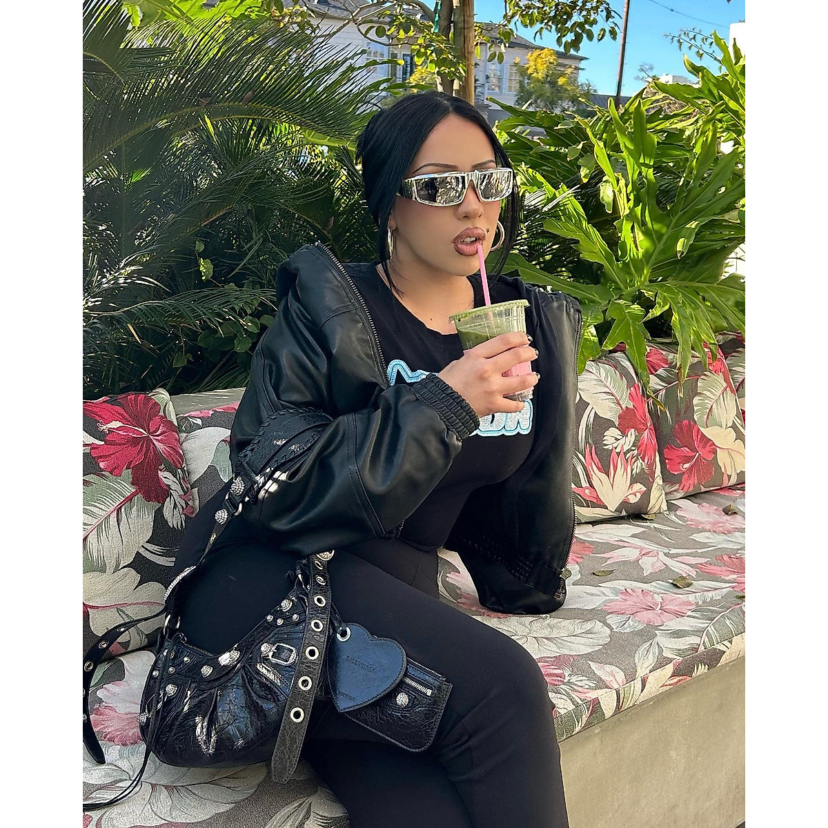 GUVIVI Wrap Around Trendy Sunglasses For Womens Men Fashion Futuristic Rectangle Sunglasses Thick Chunky Sun Glasses Eyewear