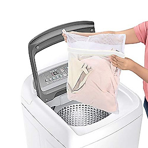 Dependable Industries 3 Pack Extra Large Reusable Zippered Mesh Washing Machine Bags Protect Your Delicates Socks Lingerie