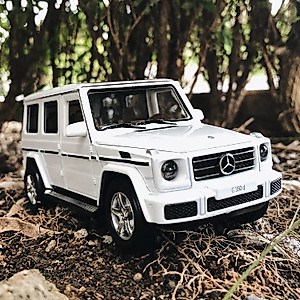 Diecast Model Cars Toy Cars, Benz G350 AMG 1:32 Scale Alloy Pull Back Toy Car with Sound and Light Toy for Girls and Boys Kids Toys (White)