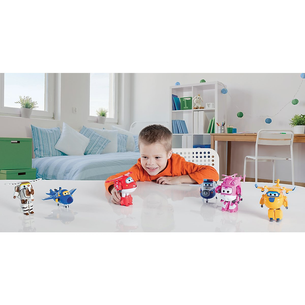 Super Wings 5" Transforming Bello Airplane Toys, Safe and Durable Vehicle Action Figure, Superwings Transforming Plane to Robot, Fun Preschool Toy Planes, Gifts Toys for Kids Aged 3 and Up, Stripes White