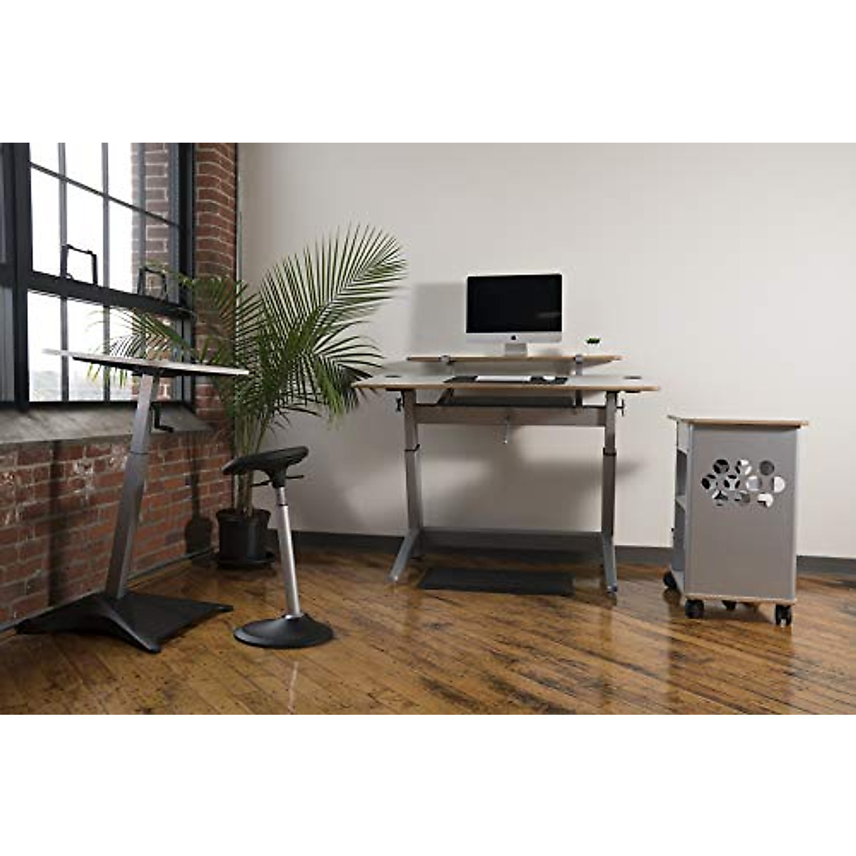 Safco Products 1964WH Focal Brio Adjustable-Height Standing Desk, White