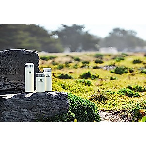 Stanley AeroLight Transit Bottle, Vacuum Insulated Tumbler for Coffee, Tea and Drinks with Ultra-Light Stainless Steel 16oz