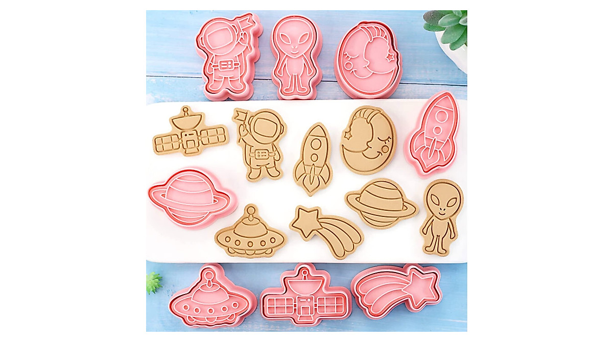 Crethinkaty Space Cookie Cutter Set - 8 Fun Shapes