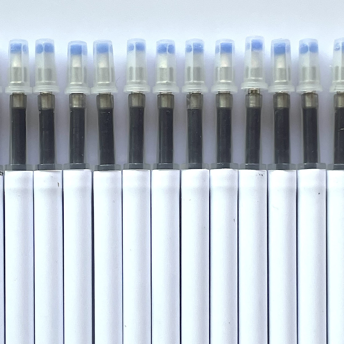 sencoo 24 Pack Erasable Black Gel Ink Pen Replace Refills 0.5mm Retractable Liquid Gel Pen Refills