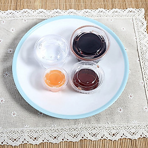 Disposable Sauce Cup, 4 Sizes 50Pcs Disposable Plastic Clear Sauce Chutney Cups Boxes With Lid Food Takeaway Hot for Restaurants(2oz)