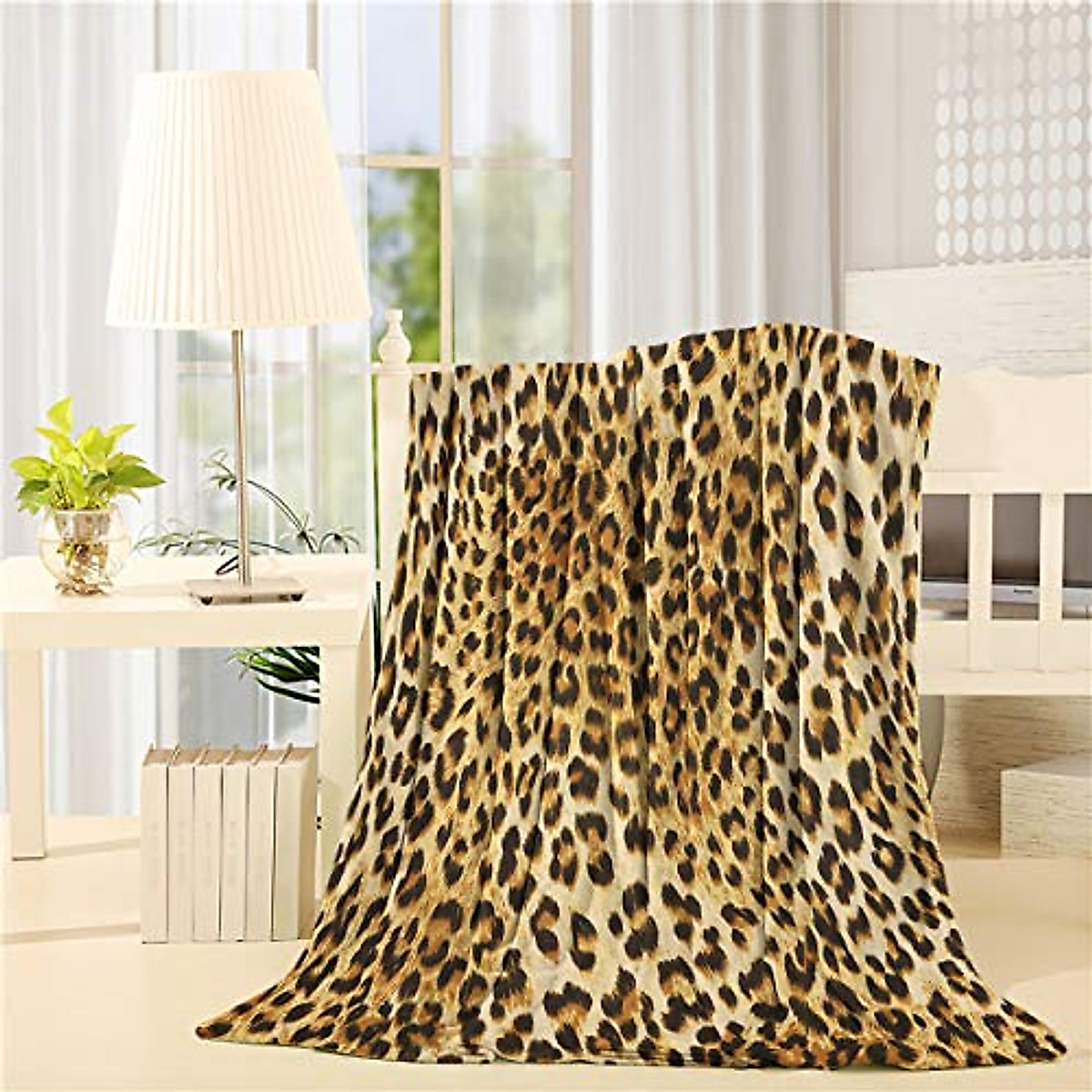 Throw Blanket Leopard Print Soft Plush Flannel Fleece Bed Blanket for Kids Adults, Warm Bed Throws for Bed Sofa Couch, Machine Washable 40x50 inches