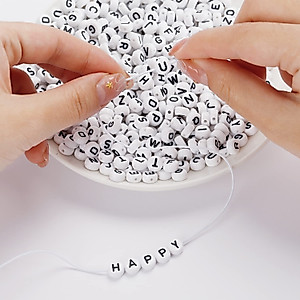 JPSOR 600pcs White Round Letter Beads for Jewelry Making Acrylic Alphabet Beads Bracelets Kit for DIY Necklaces Key Chains Making