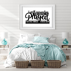 I Still Remember the Days I Prayed Sign Inspirational Table Blessed Signs Motivational Decor Farmhouse Table Home Centerpieces Faith Wooden Shelf Sign for Living Room Office (Classic Style)