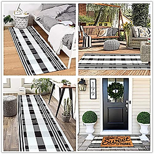 KaHouen Buffalo Check Rug, Buffalo Plaid Rug (23.6"x51.2"), Checkered Plaid Rugs, Black White Outdoor Rug for Layered Door Mats Kitchen/Living Room/Bedroom/Dinning Room(2'x4')