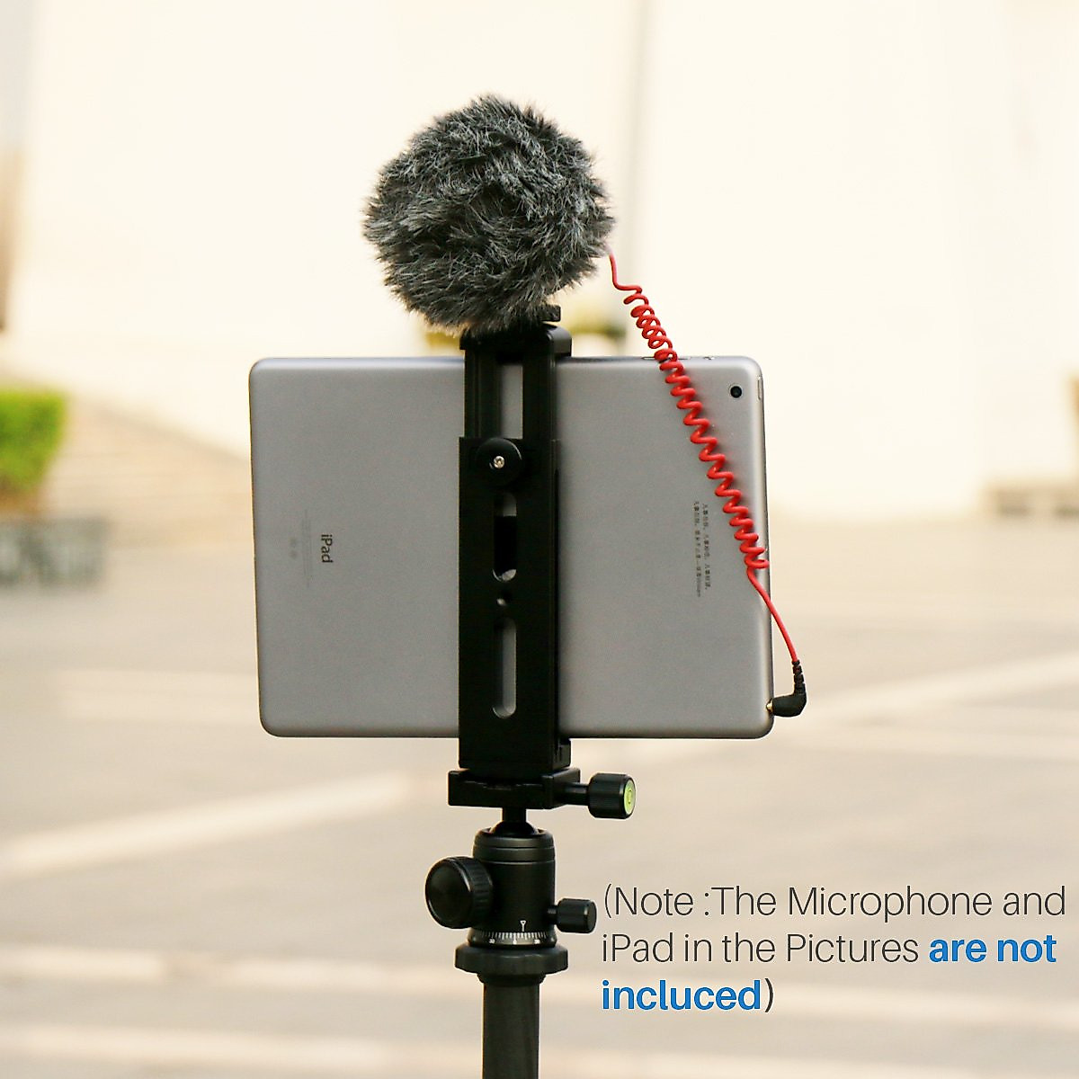 ULANZI Aluminum iPad Tablet Tripod Mount Light Attachment w ipad,7.9-12.9 inches Adjustable Clamp w Cold Shoe Mount Compatible with iPad Mini iPad 2/3/4, iPad Air/Air2, iPad Pro Video Recording