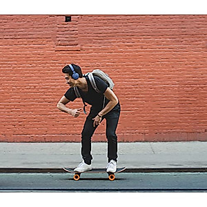 JBL Tune 660NC: Wireless On-Ear Headphones with Active Noise Cancellation - Blue (Renewed)