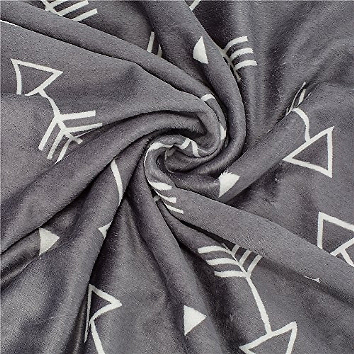 BORITAR Baby Blanket Super Soft Minky with Double Layer Dotted Backing, Little Grey Arrows Printed 30 x 40 Inch, Receiving Blankets