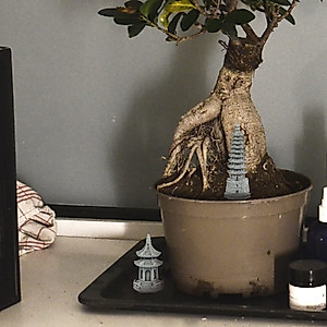 generic 2Pcs Miniature Pagoda Hexagon Figurines Mini Pagoda Statue for Garden Patio Bonsai Micro Landscape Decorations