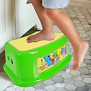 Sesame Street Step Stool, 14.25x9.75x5.25 Inch (Pack of 1)