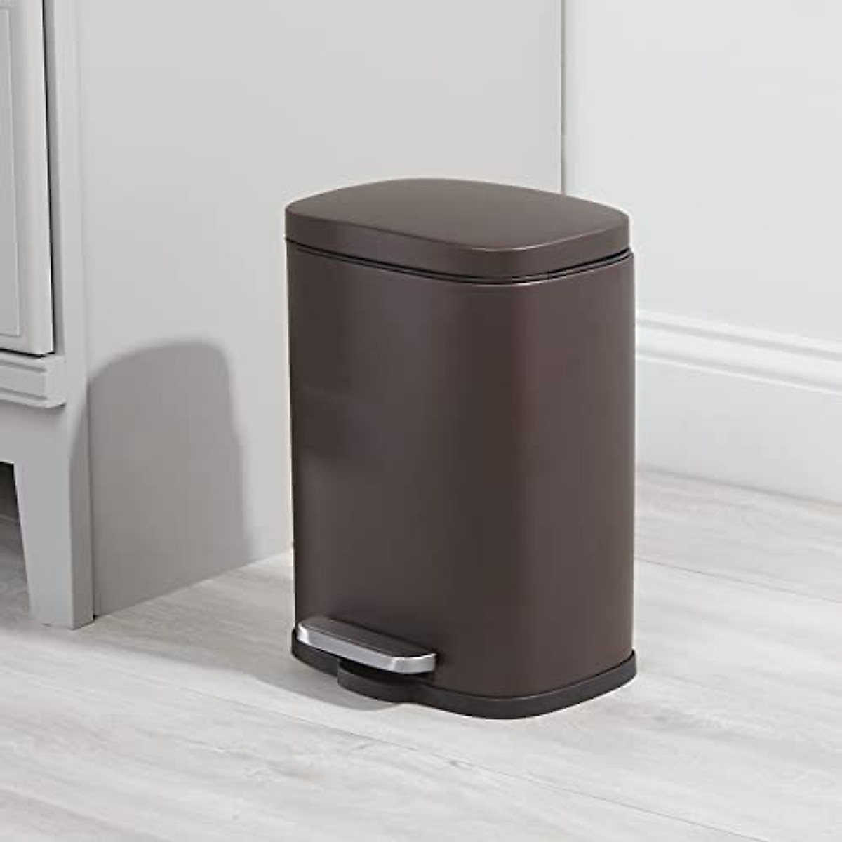 mDesign Stainless Steel Touchless Rectangular 1.3 Gallon/5 Liter Foot Step Trash Can with Lid - Wastebasket Container Bin for Bathroom, Bedroom, Kitchen, Office, Holds Garbage, Waste - Bronze