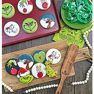 CHRISTMAS COOKIE CUTTERS Head/Face With Santa Hat Leaning Christmas Tree and Hand Holding Ornament Holiday Christmas Cookie Cutters (3 Pack)