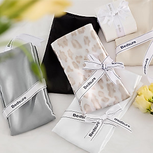 Bedsure Satin Pillowcase with Zipper 2 Pack Queen Size 20''x30'' - Similar to Silk Pillowcases for Hair and Skin, Silky & Soft Zip Satin Pillow Case Set of 2 (Leopard, 20x30 Inches)