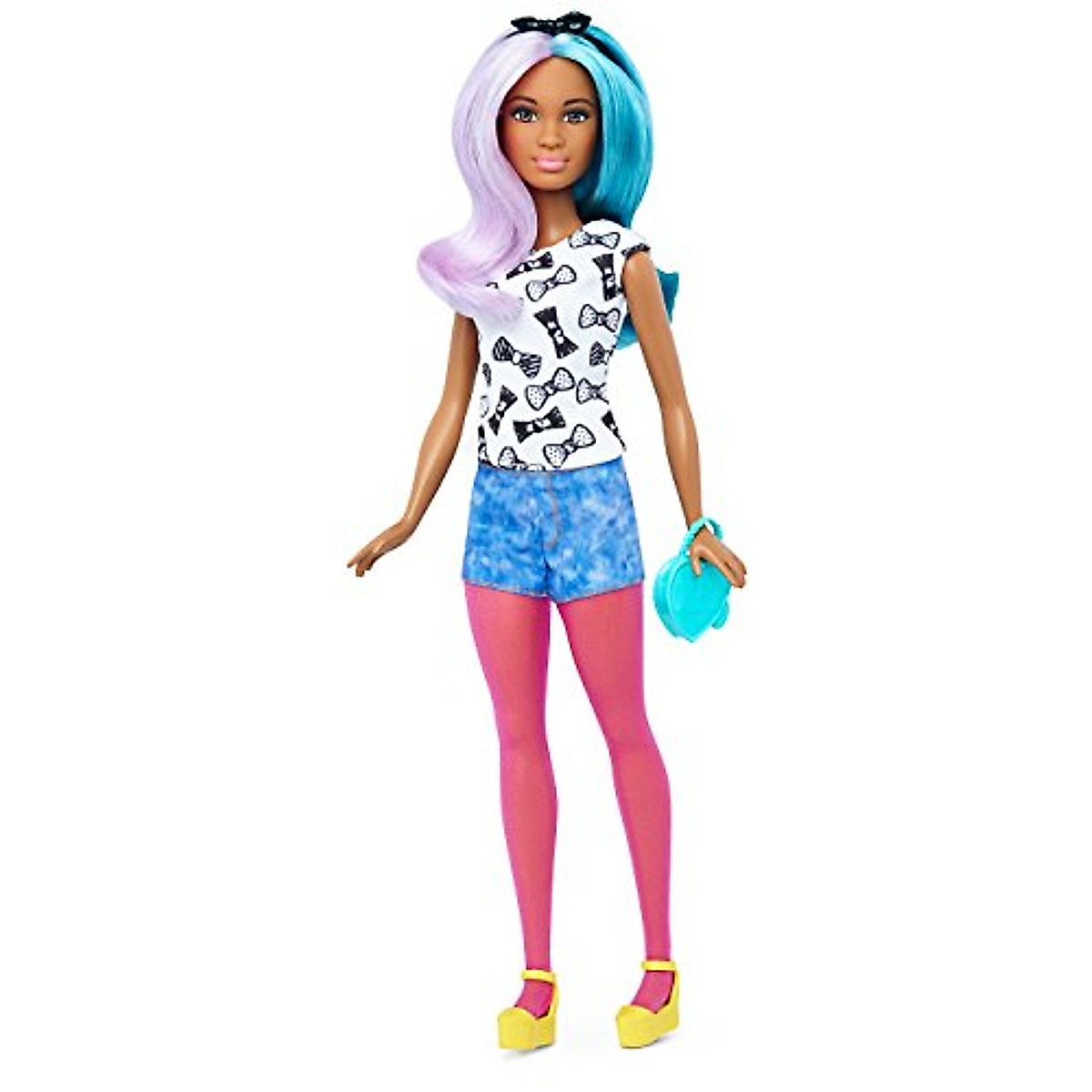 Barbie Fashionista Petite Doll with 2 Additional Outfits