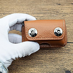 MoreChioce Men's Car Key Case, Leather Key Fob Holder with Magnetic Closure, Universal Key Chain, Coffee Brown