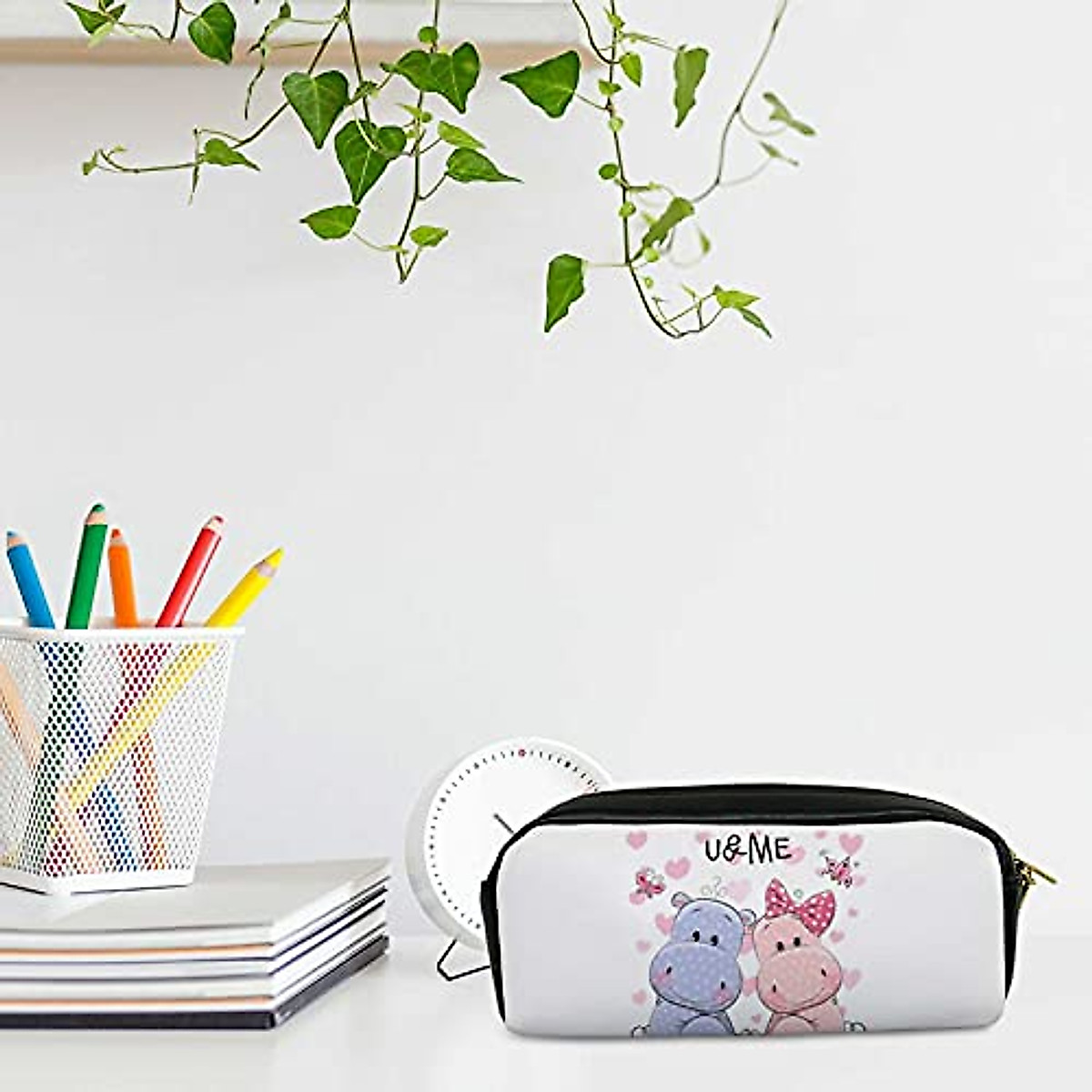 Cute Cartoon Kawaii 2 Animal Hippos and Hearts Pencil Case for Kids Pencil Bags with Zipper Tote Small Makeup Bag for Women for Girls Kids Boys Adults Teen.