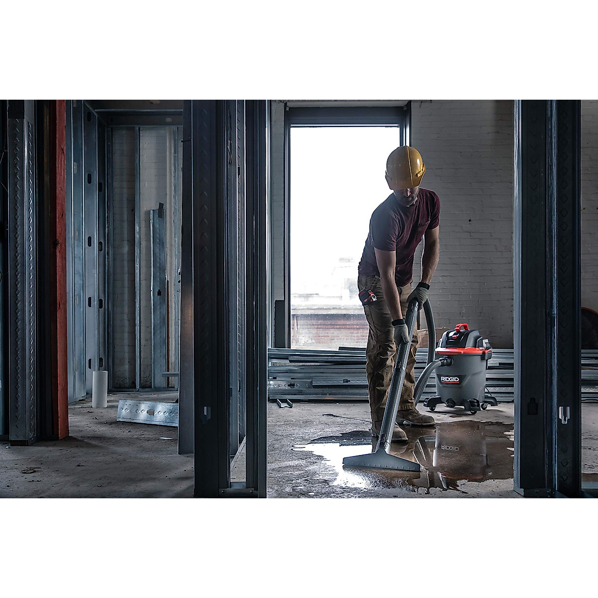 RIDGID 62703 RT1200 NXT 12-Gal. Wet Dry Shop Vacuum with Casters, 5.0 Peak HP Motor, and Pro Locking Hose,Dark Gray and Red