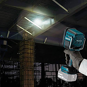 Makita DML812 18V LXT® Lithium-Ion Cordless L.E.D. Flashlight/Spotlight, Light Only