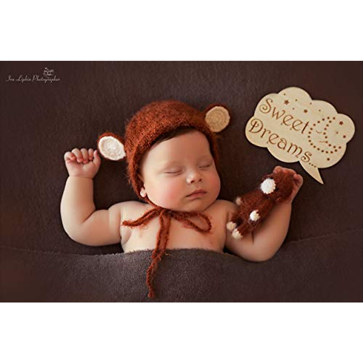 Heart's Sign 24 Designs Monthly Baby Milestone Cards - Baby Monthly Milestone Wood Discs | Baby Months Signs | Baby Milestone Discs | Baby Photo Props