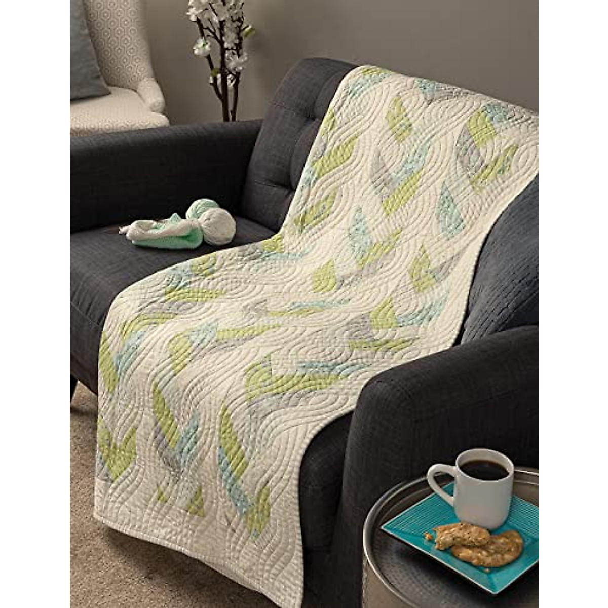 Snuggle Up!: 12 Cozy Nap and Lap Quilts (Moda All-stars)