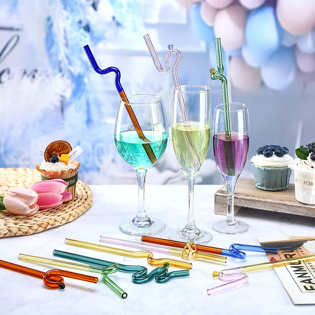 Gerrii 10 Pcs Twists Glass Straws Crazy Straws Cute Reusable Glass Straws Silly Straws for Drinking Beverages Coffee Drinks (Cool)