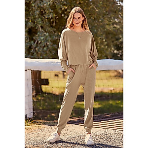 PRETTYGARDEN Women's Fall Fashion Outfits 2 Piece Sweatsuit Long Sleeve Pullover Long Pants Ribbed Matching Lounge Set (Khaki,Medium)