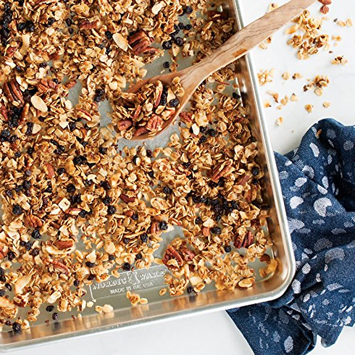 Nordic Ware Natural Aluminum Commercial Baker's Half Sheet, 2-Pack, Silver