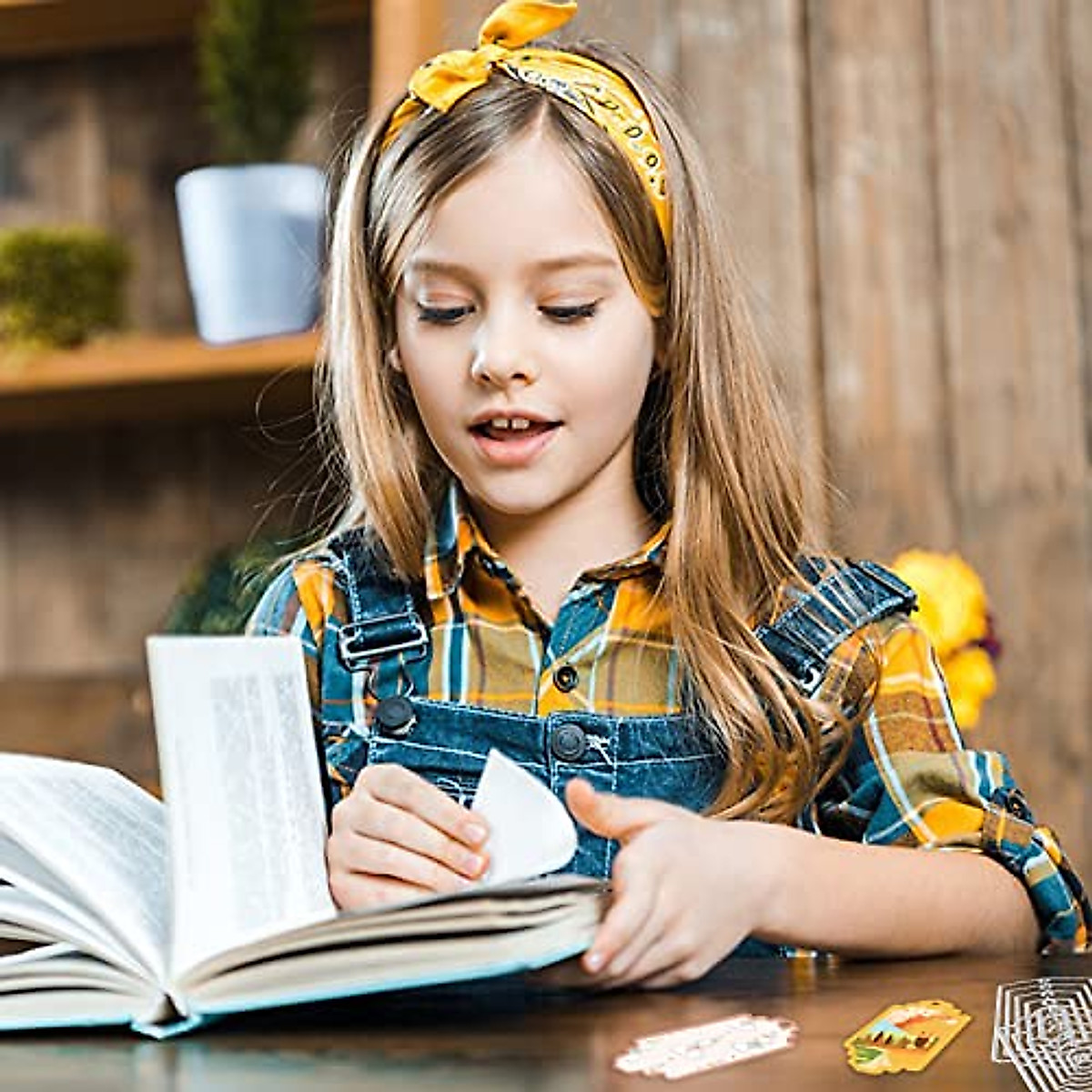 5 Set 36pcs Carbon Steel Embossing Template Die Bookmark Metal Cutting Die Cuts Embossing Stencils Metal Stencils Scrapbooking Tool Thin Banner Cutting Die for Card Scrapbooking DIY