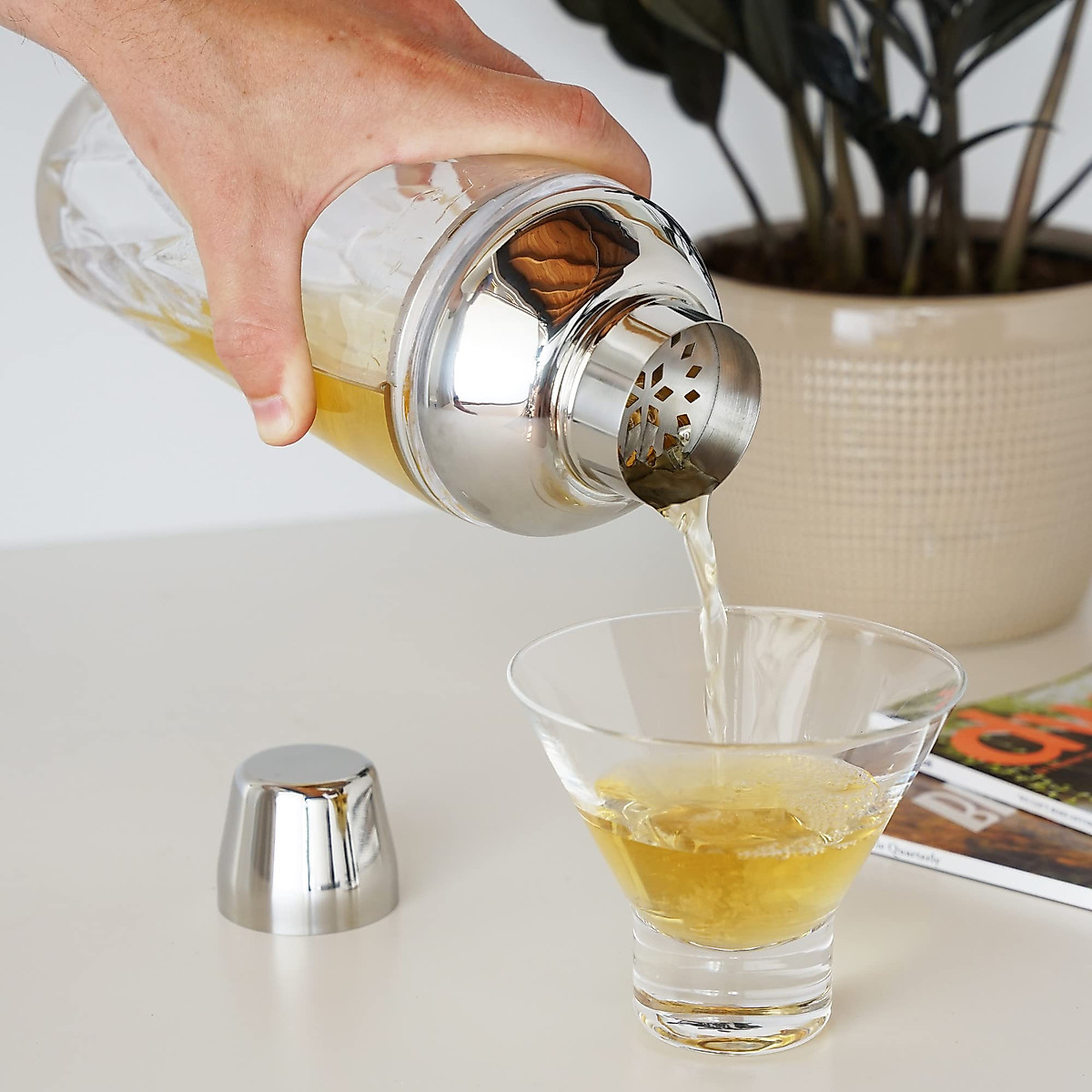 Viski Admiral Cocktail Shaker - Cut Crystal Tumbler with Stainless Steel Cap and Strainer - Dishwasher Safe 25oz Set of 1