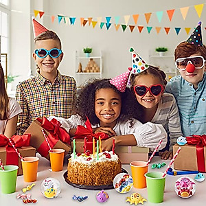 Honoson 500 Pcs Vending Machine Capsules Empty 2'' Round Capsules Gumball Machine Capsules Small Balls Mini Plastic Prize Containers for Kids Toy Candy Party Favor Themed Gift (Clear)