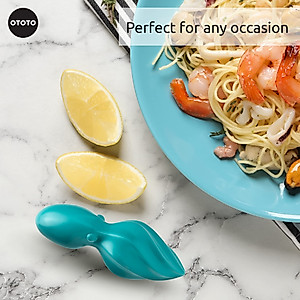 OCTO Lemon Juicer Hand by OTOTO - Easy to Hold Lemon Squeezer Manual for Lemon, Lime, Oranges - BPA Free, Dishwasher Safe Citrus Juicer Hand Press Manual - Fun Kitchen Gadgets & Tools