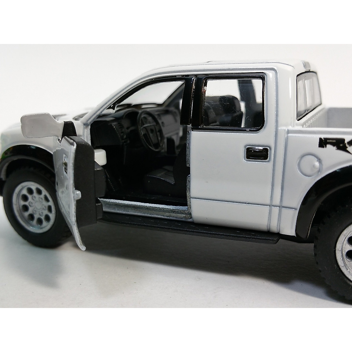 KiNSMART 2013 Ford F-150 SVT Raptor Supercrew White1:46 Scale 5" Die Cast Metal Model Toy