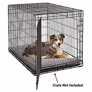 MidWest Homes for Pets Deluxe Dog Beds Super Plush Dog & Cat Beds Ideal for Dog Crates Machine Wash & Dryer Friendly, 1-Year Warranty, Fits 36 inch Crate.