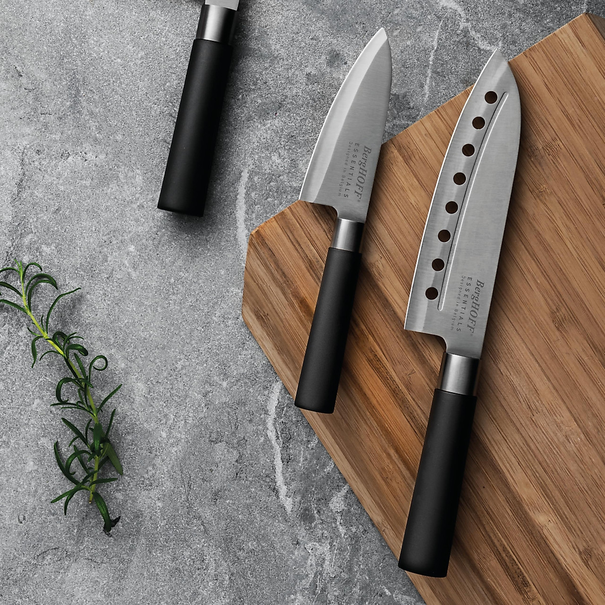 BergHOFF Essentials Santoku Knife 4.5" Ergonomically Designed PP Handle Multifunctional Knife Sharp & Well Balanced