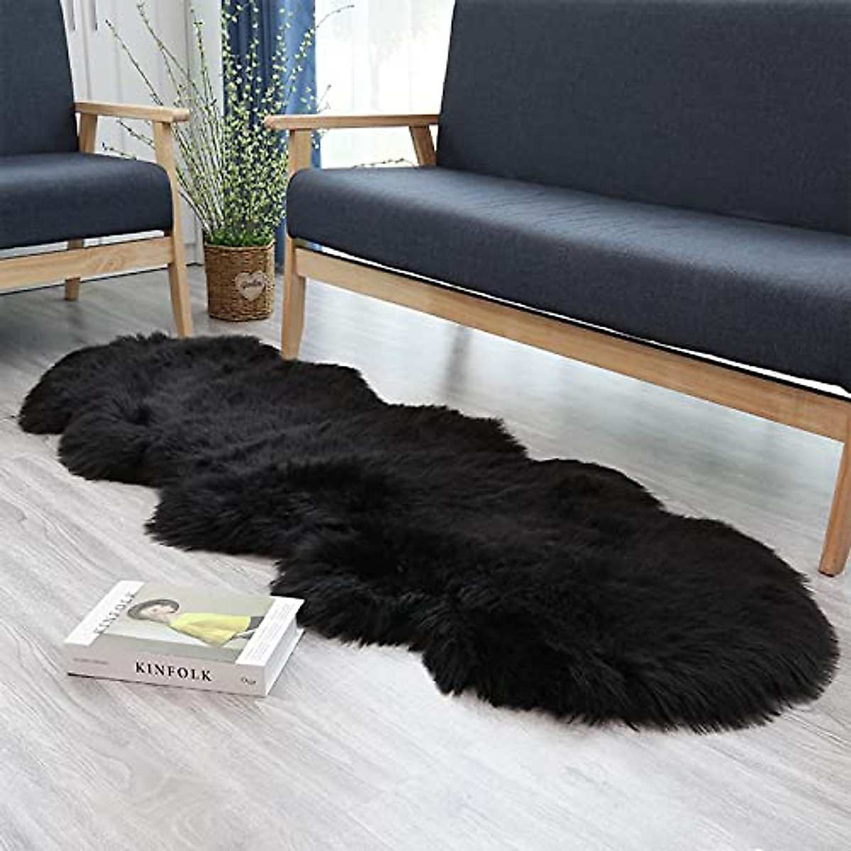 CKLZSAY Luxury Soft Fluffy Deluxe Rug Faux Fur Sheepskin Rug Home Deco Rugs Bedroom Living Room Floor Sofa Cover Seat Cushion Bedside Fuzzy Rug Sheepskin Shape (Black, 2'x6' Sheepskin)