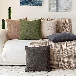 Foindtower Textured Boucle Throw Pillow Covers Accent Solid Pillow Cases Cozy Soft Decorative Couch Cushion Case for Chair Sofa Bedroom Living Room Home Decor, 18 x 18 Inch,Green