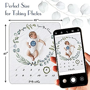 Yoothy Baby Monthly Milestone Blanket for Boy Girl Gender Neutral Gift for Baby Shower, Eucalyptus Plant Blanket for Newborn, Green Leaves Wreath &12 Stickers Included, Soft Flannel Blanket 47''x40''