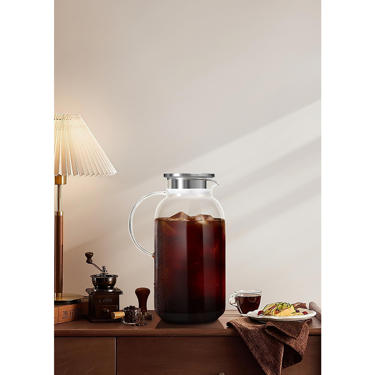 Glass Pitcher，85oz/2500ml Jug with Lid,Glass Carafe for Hot/Cold Water, Iced Tea Pitcher, Pitcher for Coffee