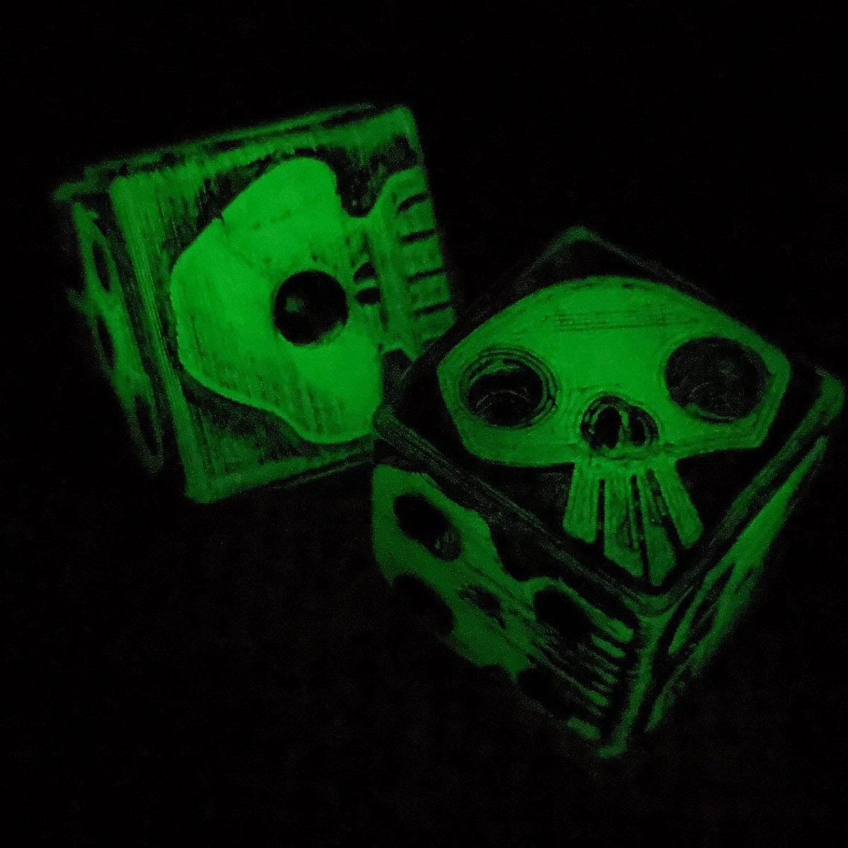 Oogie Boogie's Dice Glow in The Dark Skull Dice Set of 2 with Dice Bag Perfect for Halloween, The Nightmare Before Christmas