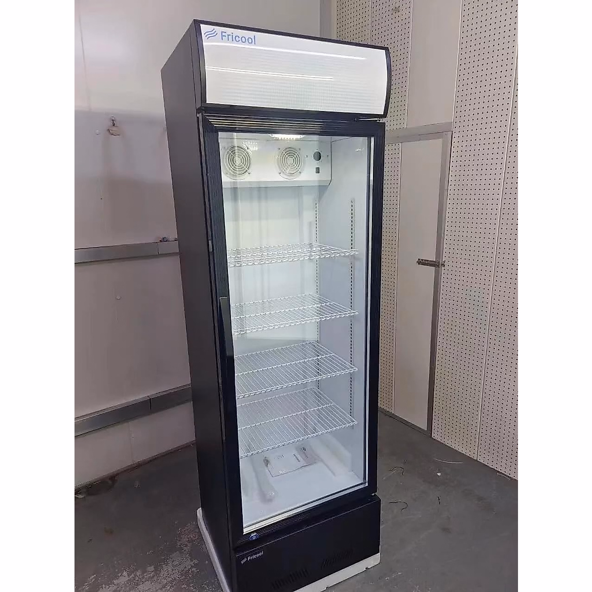 Dvasovio 23" W Refrigerator with Glass Doors, Commercial Upright Refrigerator Display Cooler with LED Lighting, Adjustable Shelves for Beverages, Beer, and Drinks